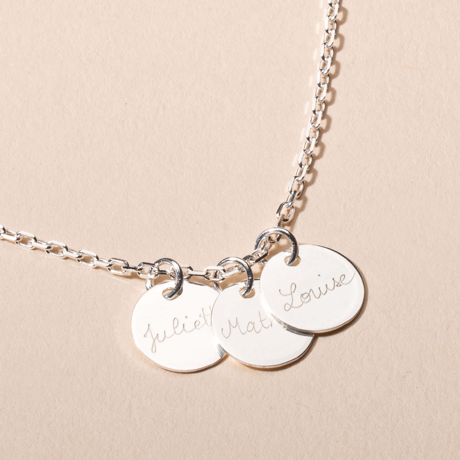 Collier personnalisé 3 Prénoms | Merci Maman