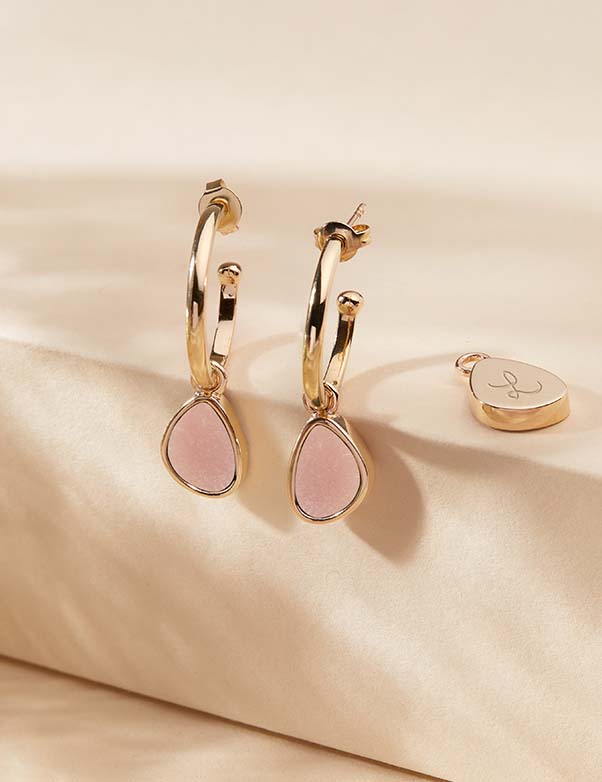 Personalised Jewellery, Engraved & Ready in 24h | Merci Maman