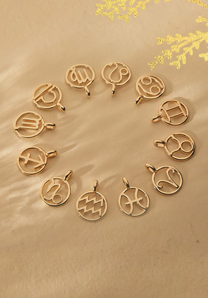 Personalised Jewellery, Engraved & Ready in 24h | Merci Maman