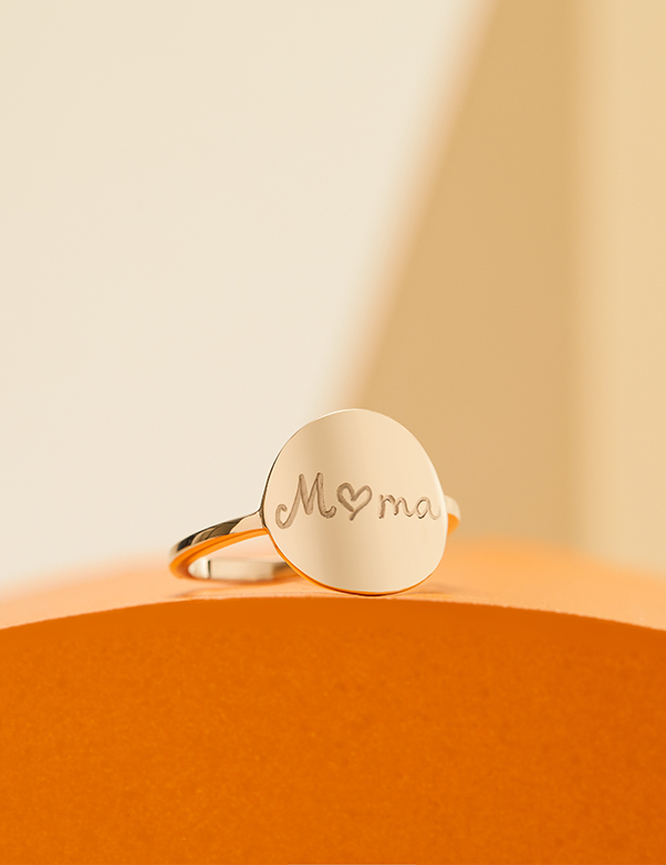 Bijoux personnalisés | Bijoux gravés à la main | Merci Maman