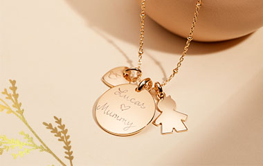 Personalised Jewellery, Engraved & Ready in 24h | Merci Maman